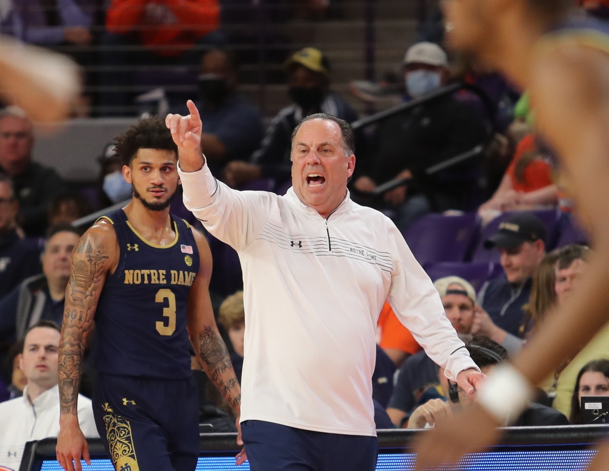 Notre Dame Coach: ‘The Clemson Fans are Awesome’ - Sports Illustrated ...