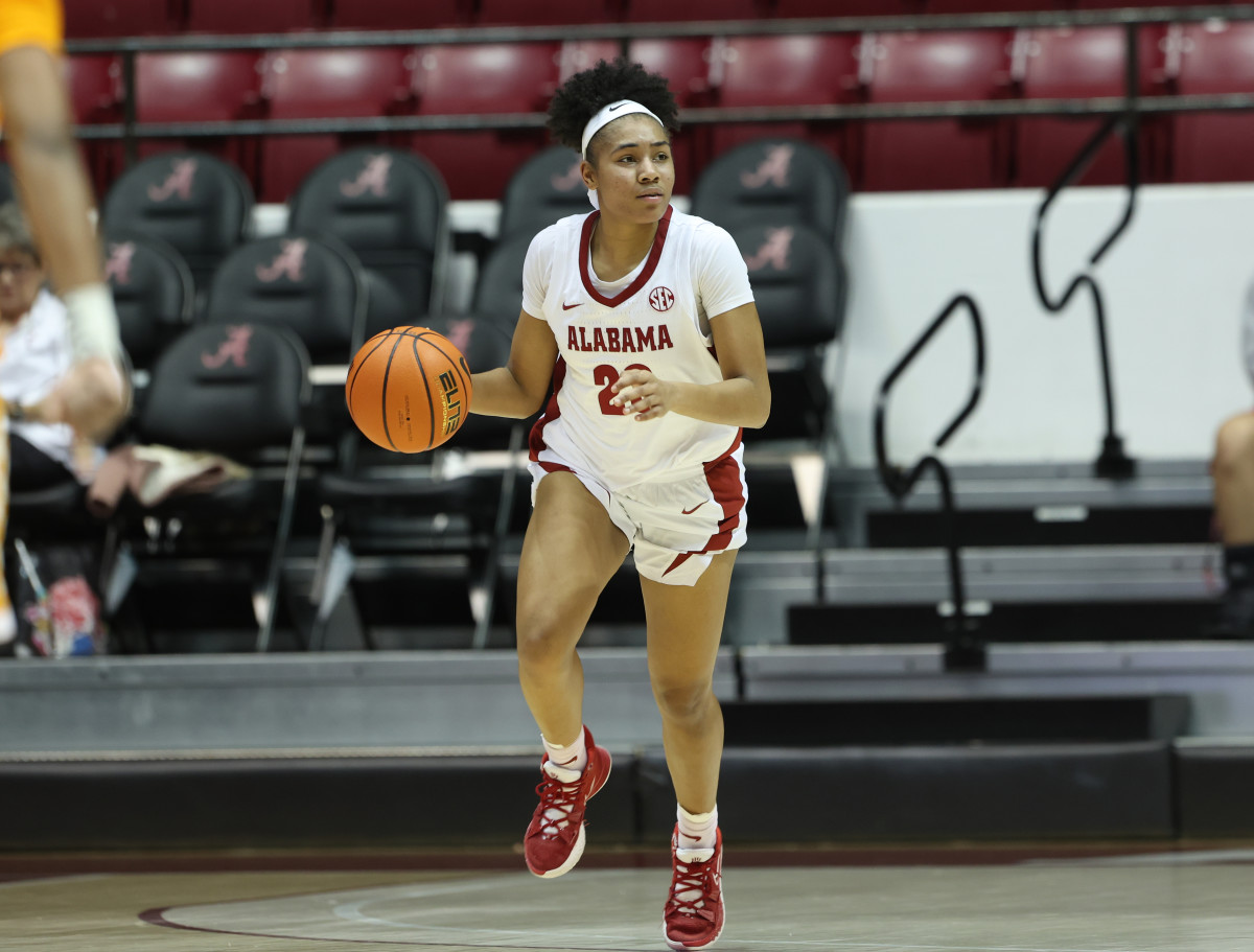 Alabama Women's Basketball Has Strong Showing to Upset No. 12 Tennessee ...