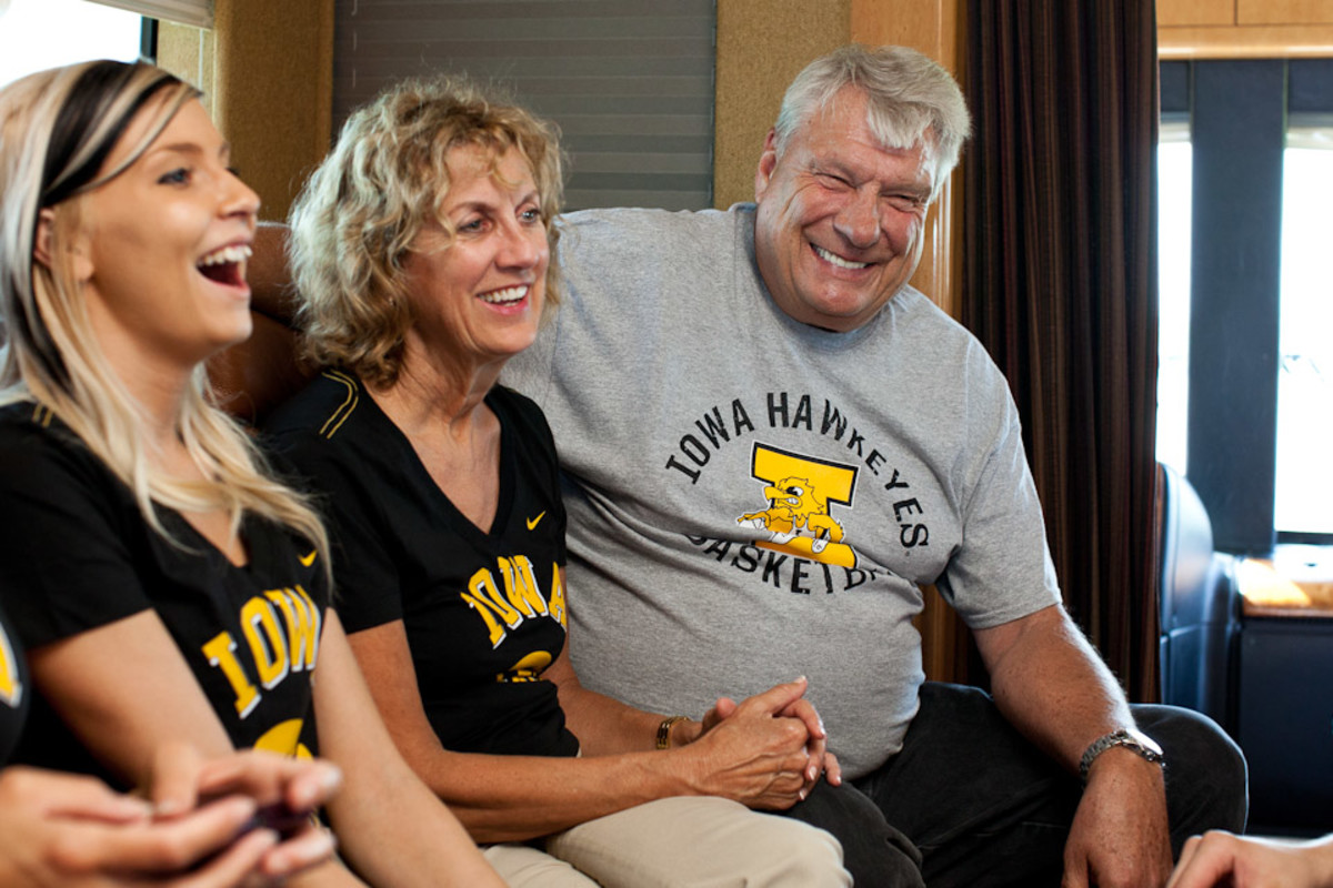 Former Hawkeye Don Nelson Recognized Among Best NBA Coaches - Sports ...