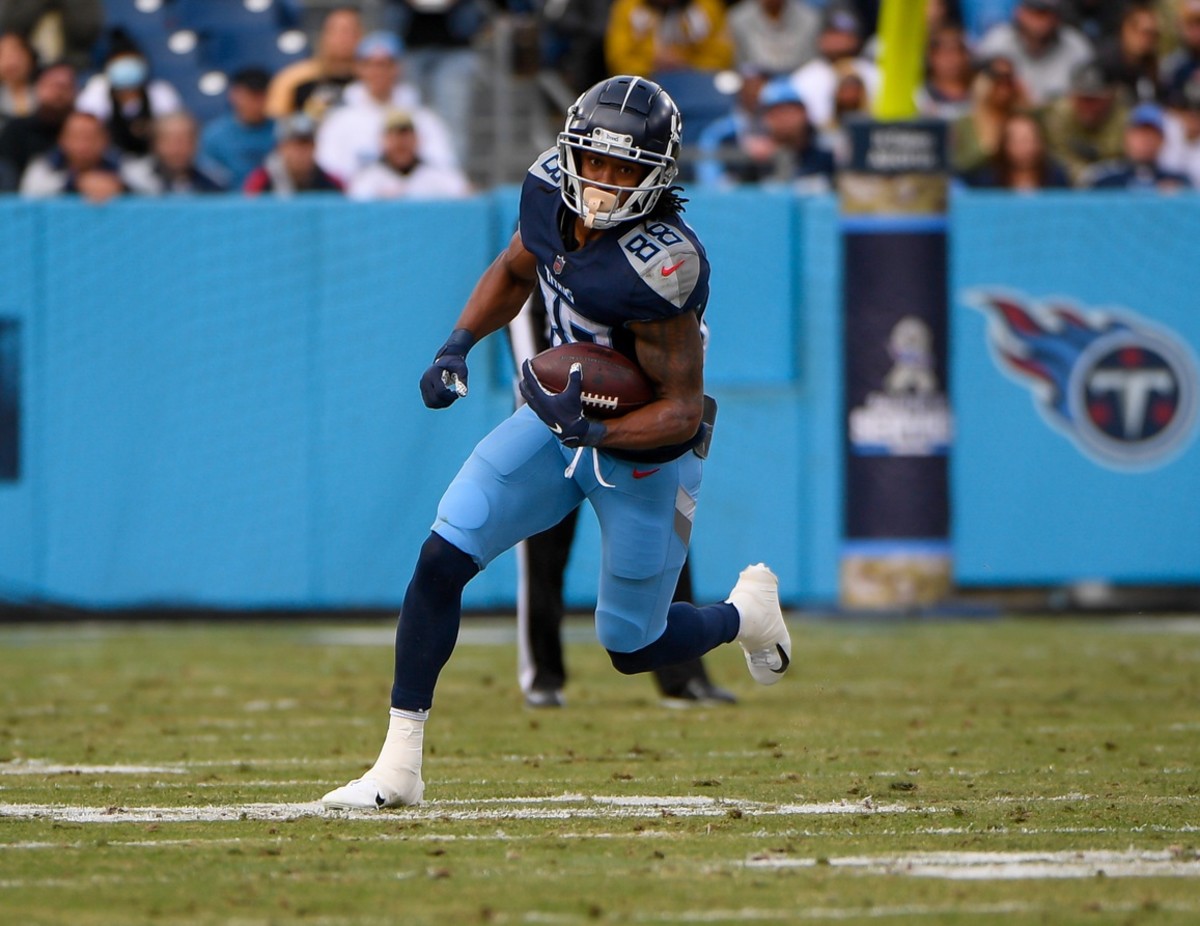 New York Giants Add Former Tennessee Titans WR to Practice Squad ...
