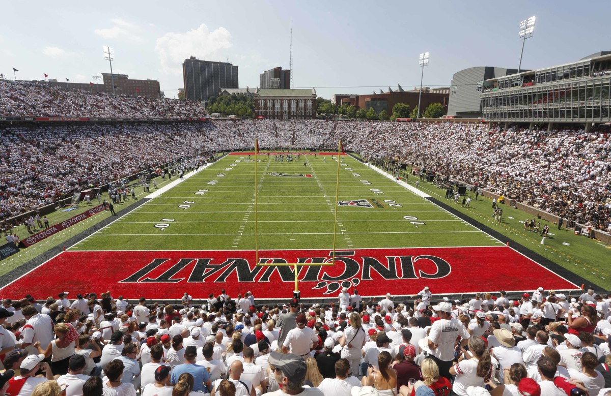 Recruiting Roundup: UC Loses Commitment from 2023 Offensive Tackle ...