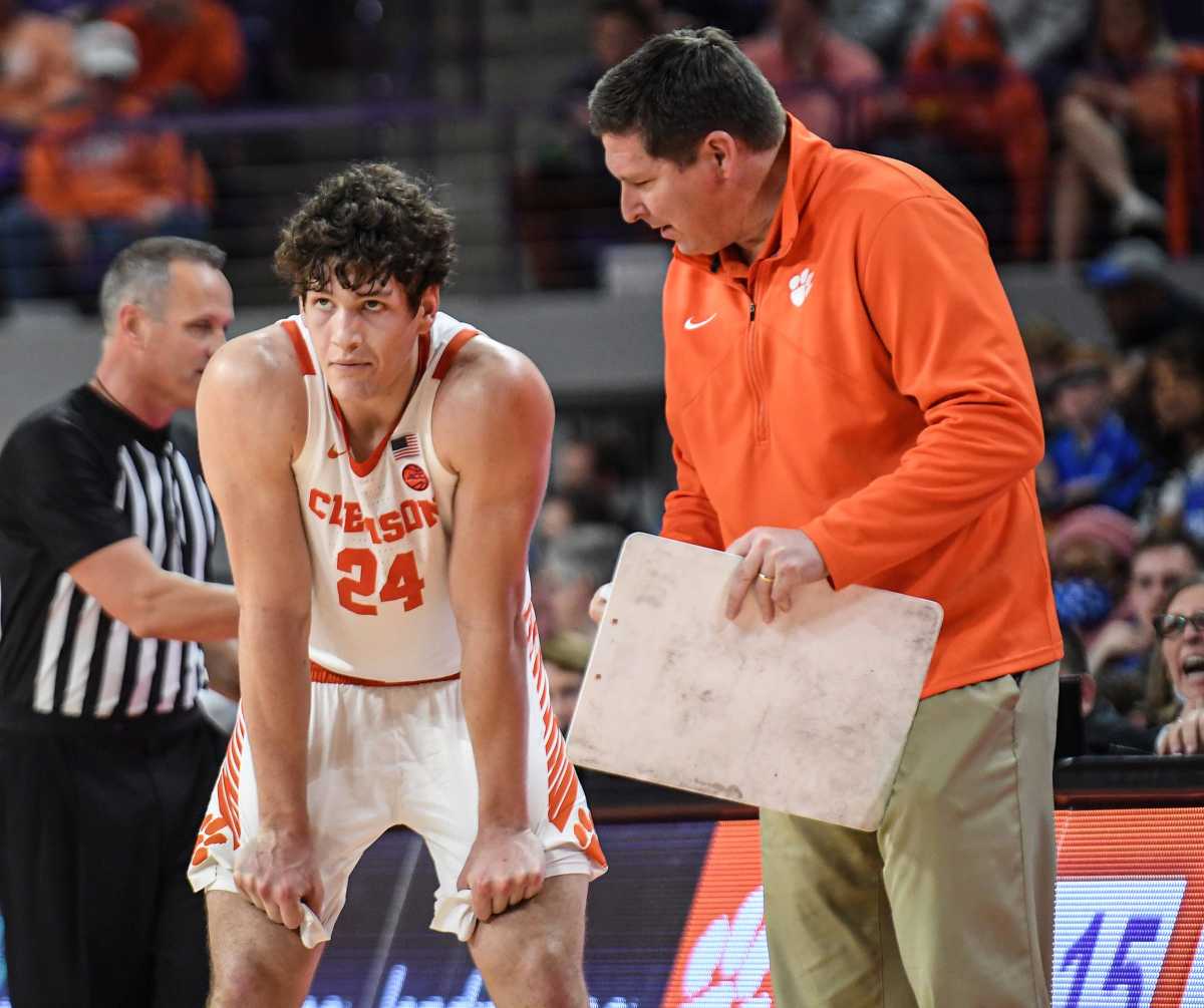 PJ Hall’s Status for Clemson Tigers' Season Opener is Uncertain ...