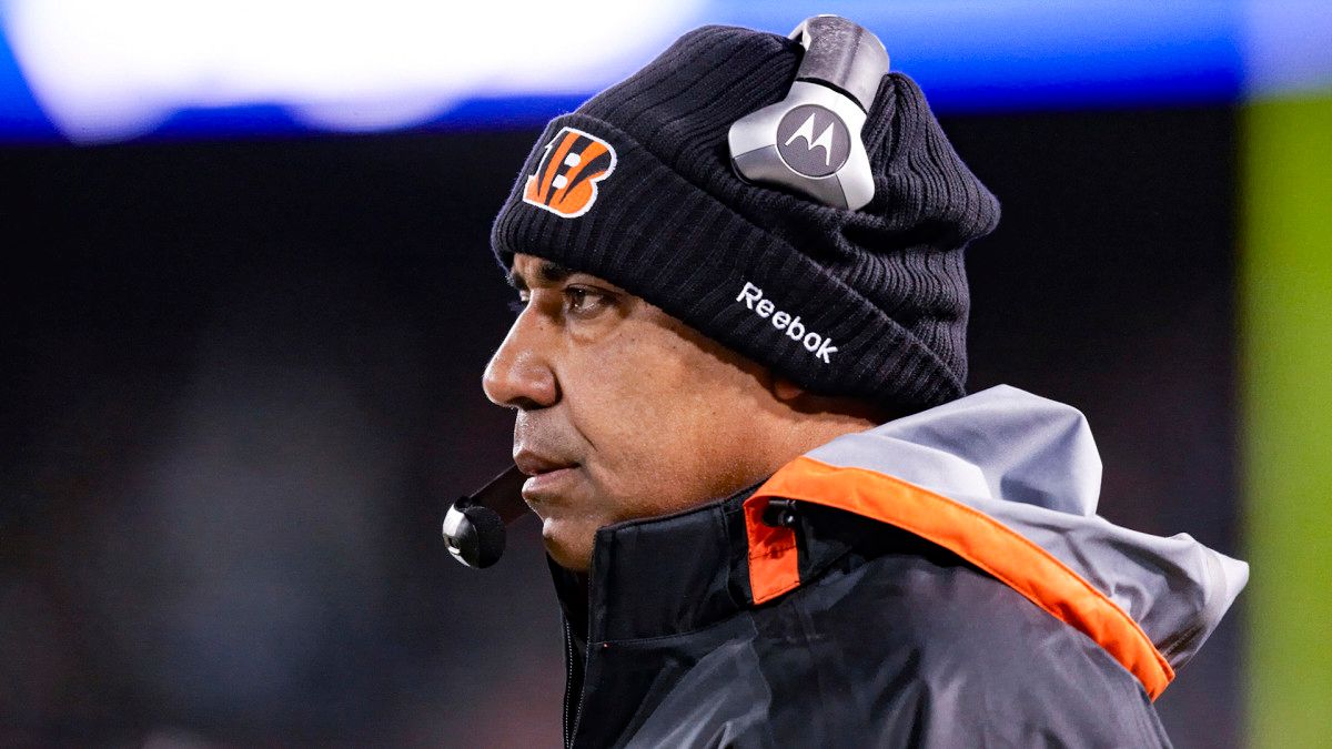 Marvin Lewis Q&A: On Brian Flores lawsuit, future of Black coaches ...