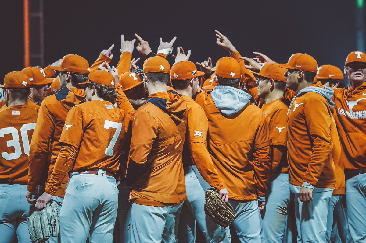 Series Recap: No. 1 Texas Sweeps Texas A&M Corpus Christi, Improves to ...