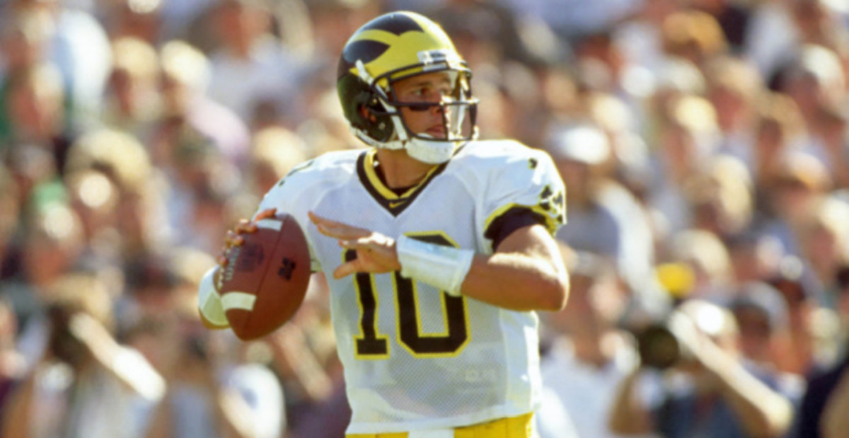 College football teams with most Super Bowl champion quarterbacks