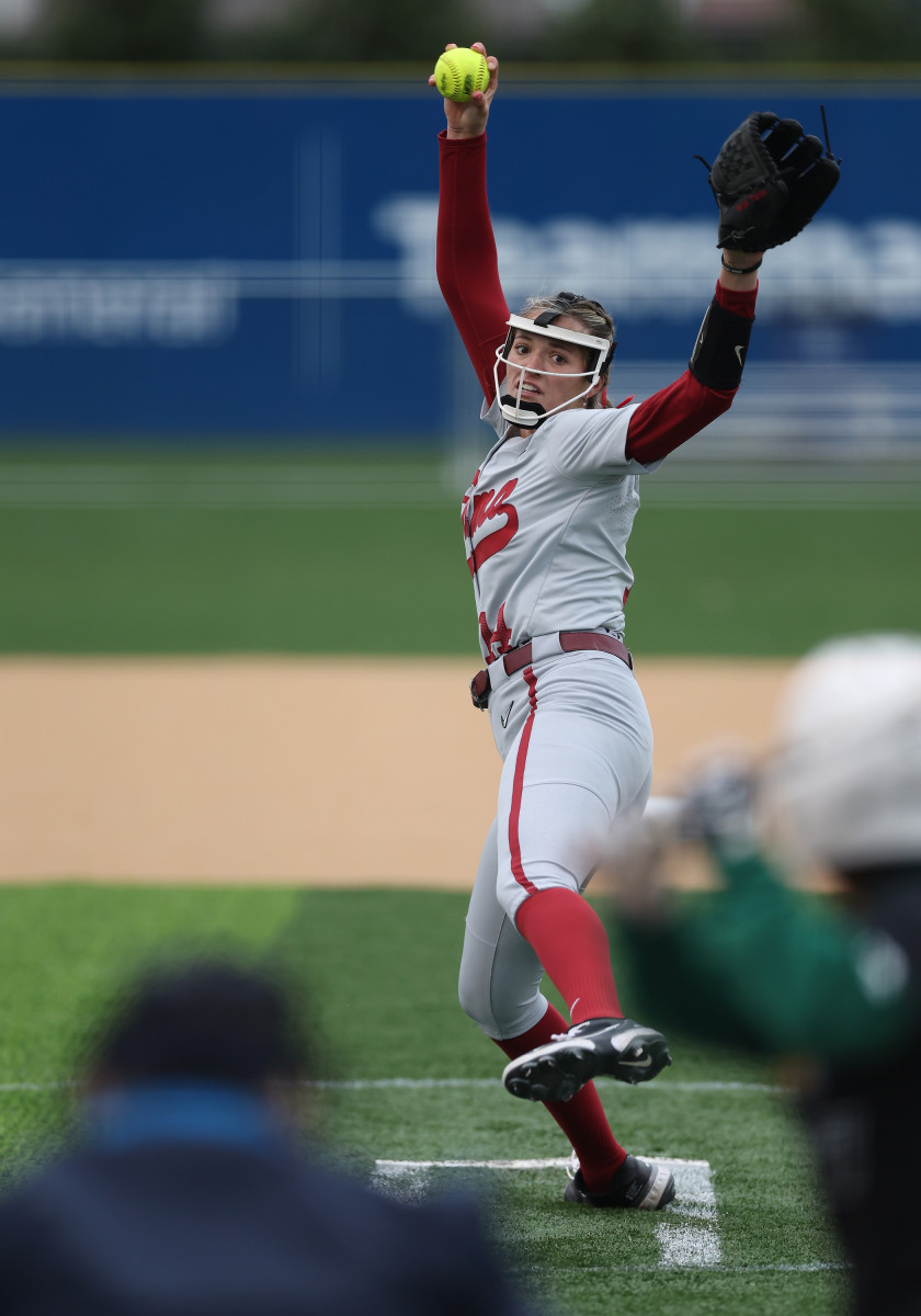 Montana Fouts Wins Second Straight SEC Softball Pitcher of the Week ...