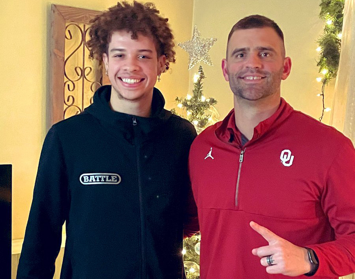 Oklahoma Sooners OC Jeff Lebby Already Has a Luxury at TE Due to Kaden ...