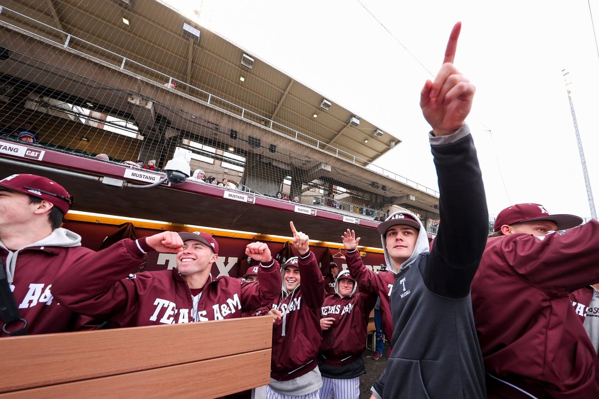 Aggies Squeak Past No. 13 LSU Tigers, 11-7: Live Game Log - Sports ...