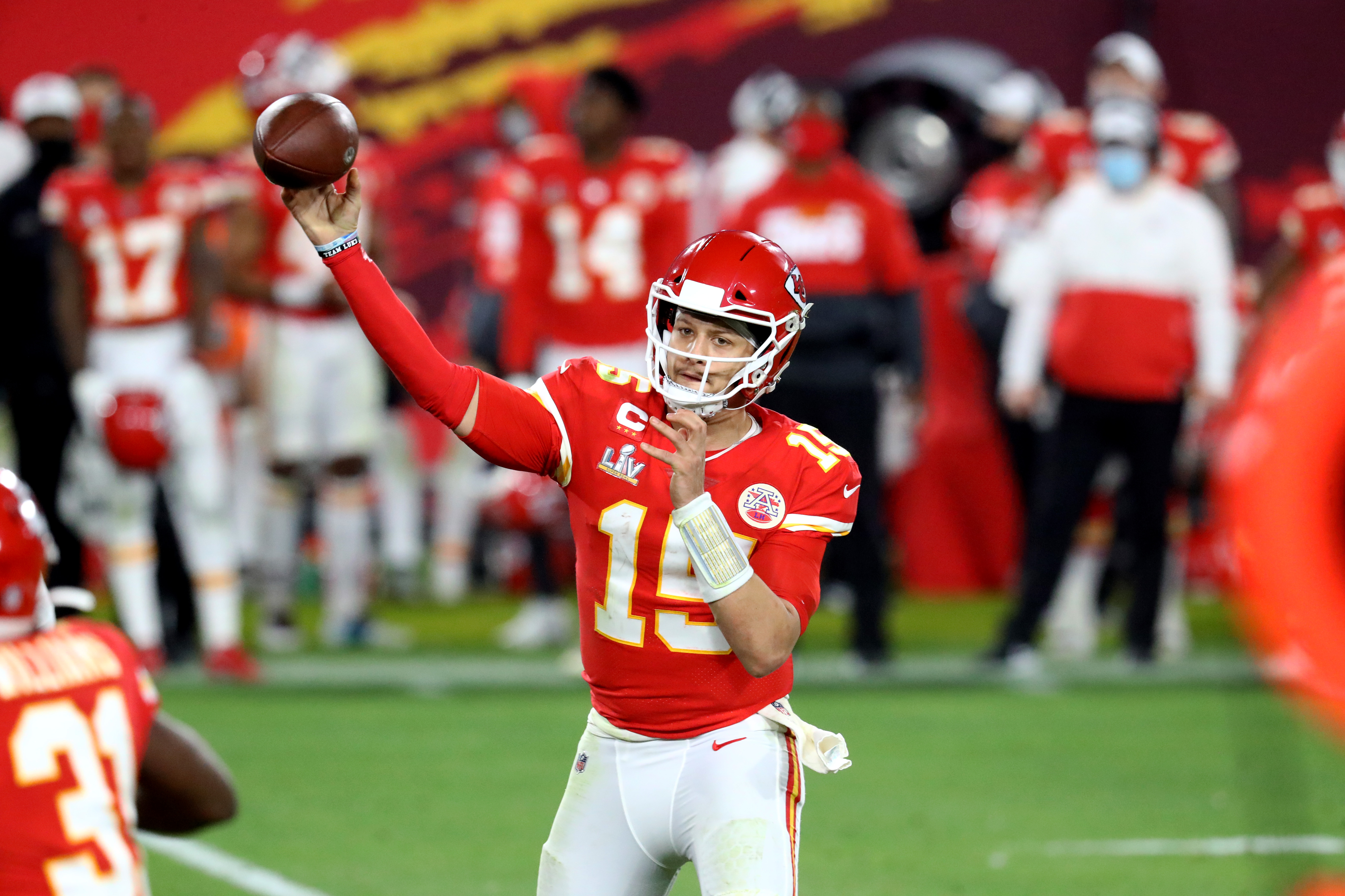 Injury Update: KC Chiefs Patrick Mahomes Leaves Practice with Apparent Ankle Injury - Sports ...