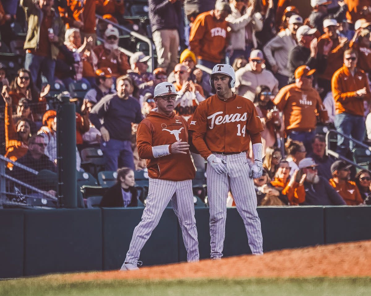 Game Preview: No. 1 Texas Put Undefeated Start on Line Against Sam ...