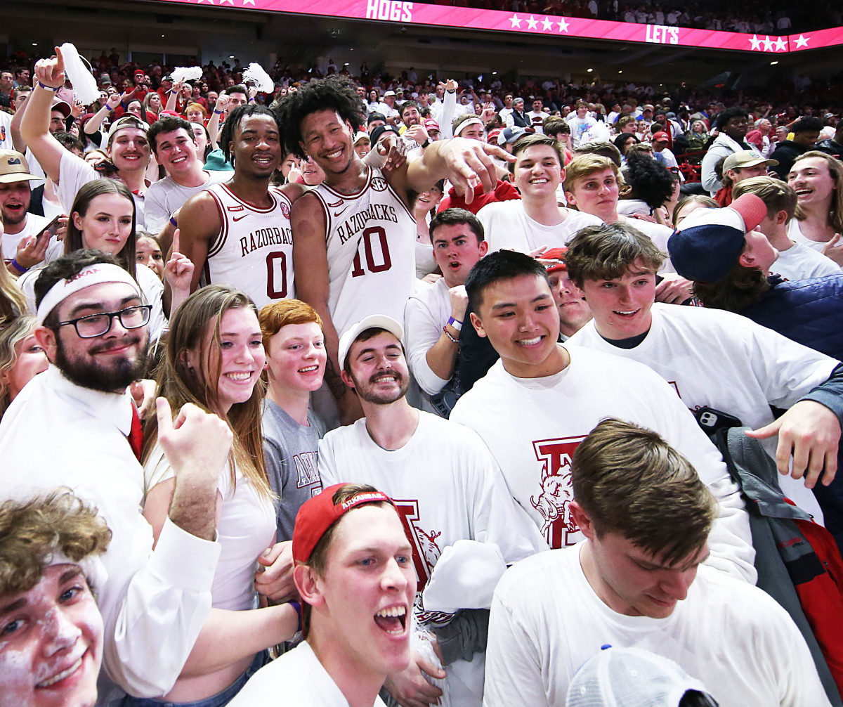Arkansas Razorback Fans Still Have to Prove Worth One Last Game ...