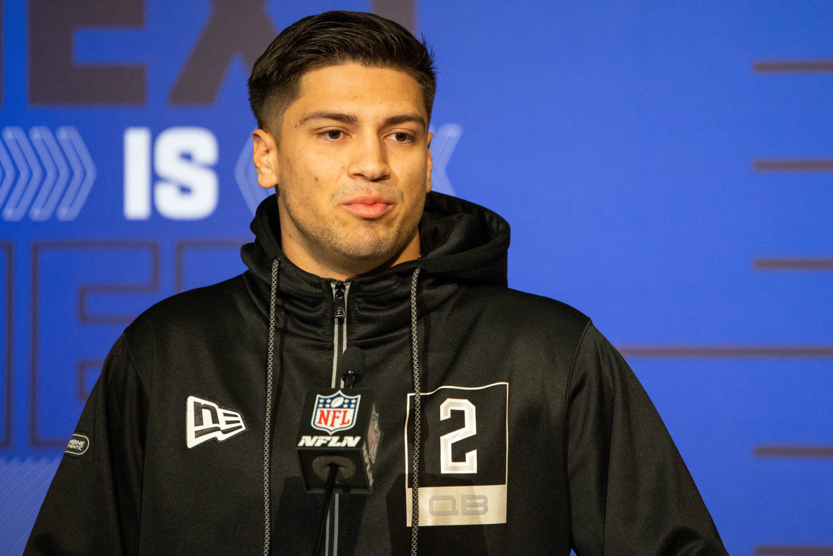 Legend On The Rise?: Ole Miss Matt Corral Talks Eli And Arch Manning ...