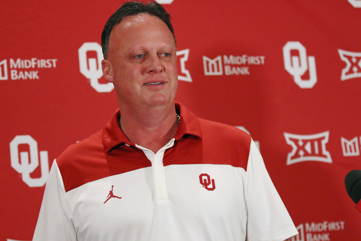 Oklahoma Assistants Adjusting to New Offensive Terminology Under Jeff ...