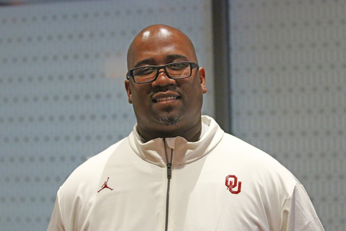 WATCH: Oklahoma Coach Todd Bates Press Conference - Sports Illustrated ...