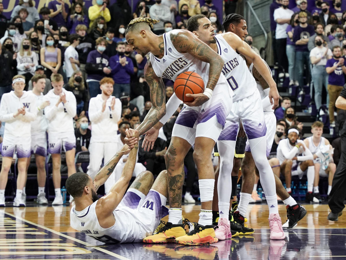 Nate Roberts Hints Saturday's UW Home Game Might Be His Last - Sports ...