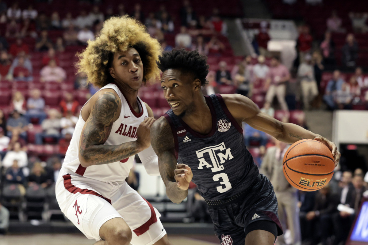 Texas A&M Aggies Men's Basketball: Aggies Survive Bulldogs' Rally for ...