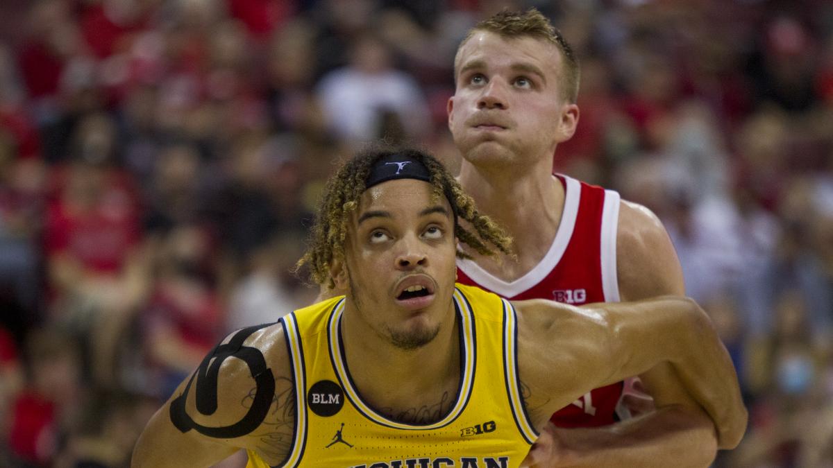 Photos From Ohio State's 75-69 Senior Day Loss To Michigan - Sports ...