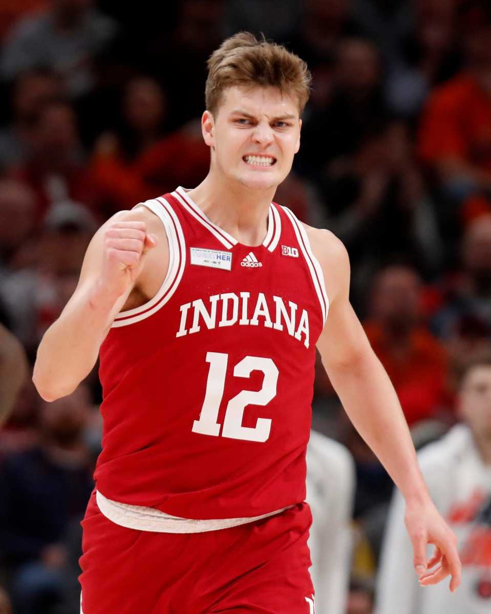 Big Ten Tournament Photo Gallery: Indiana Stuns No. 1-Seed Illinois ...