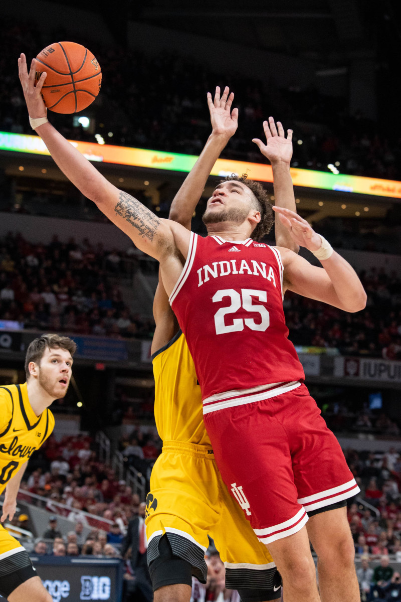 Big Ten Tournament Photo Gallery: Indiana Vs. Iowa - Sports Illustrated ...