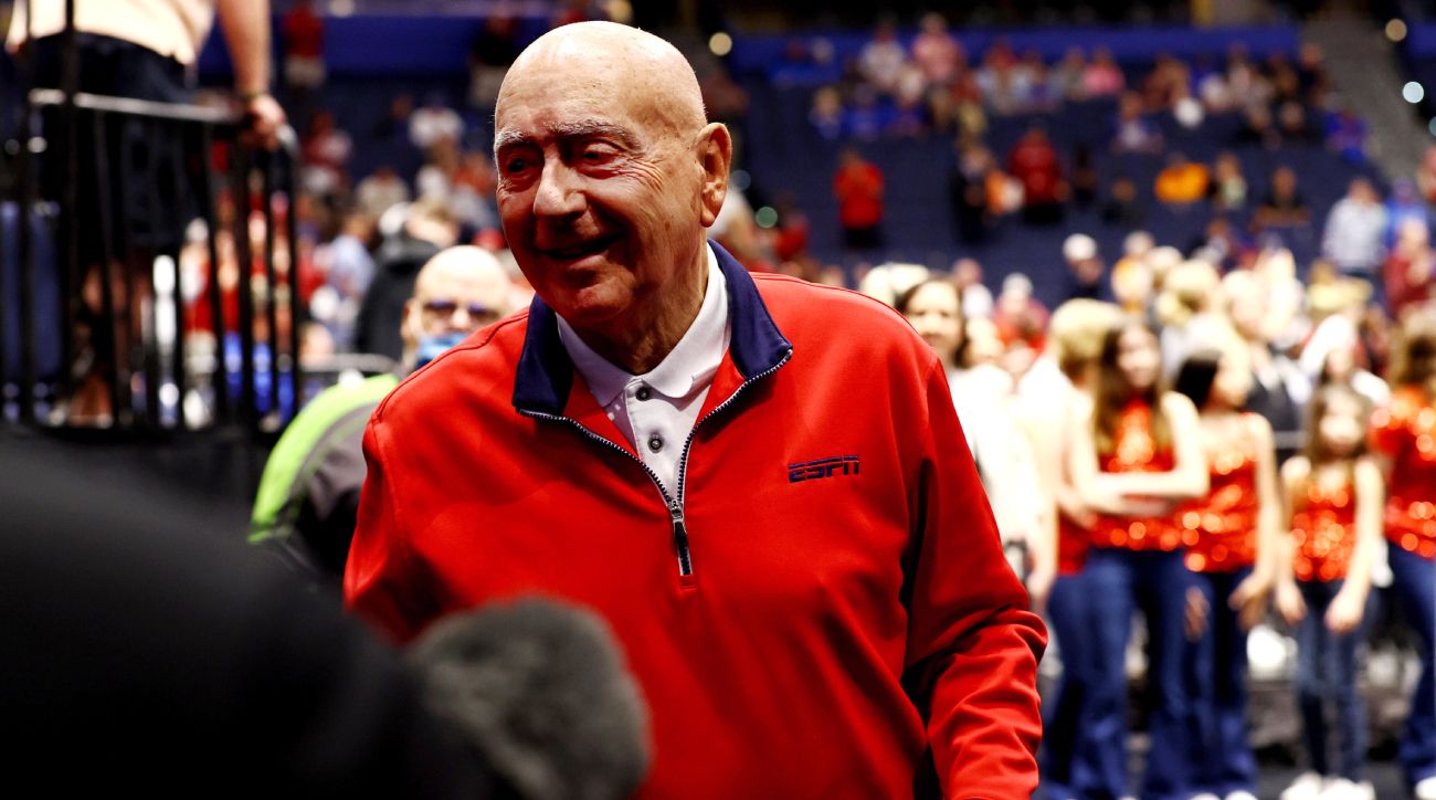 Dick Vitale receives standing ovation at SEC tournament - Sports ...