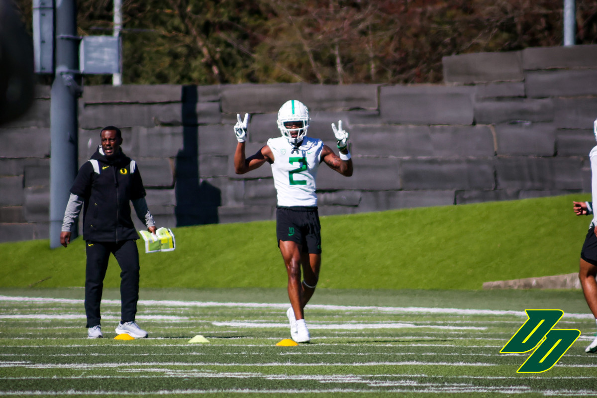 Oregon Ducks Football Wide Receiver Dont'e Thornton Embracing ...