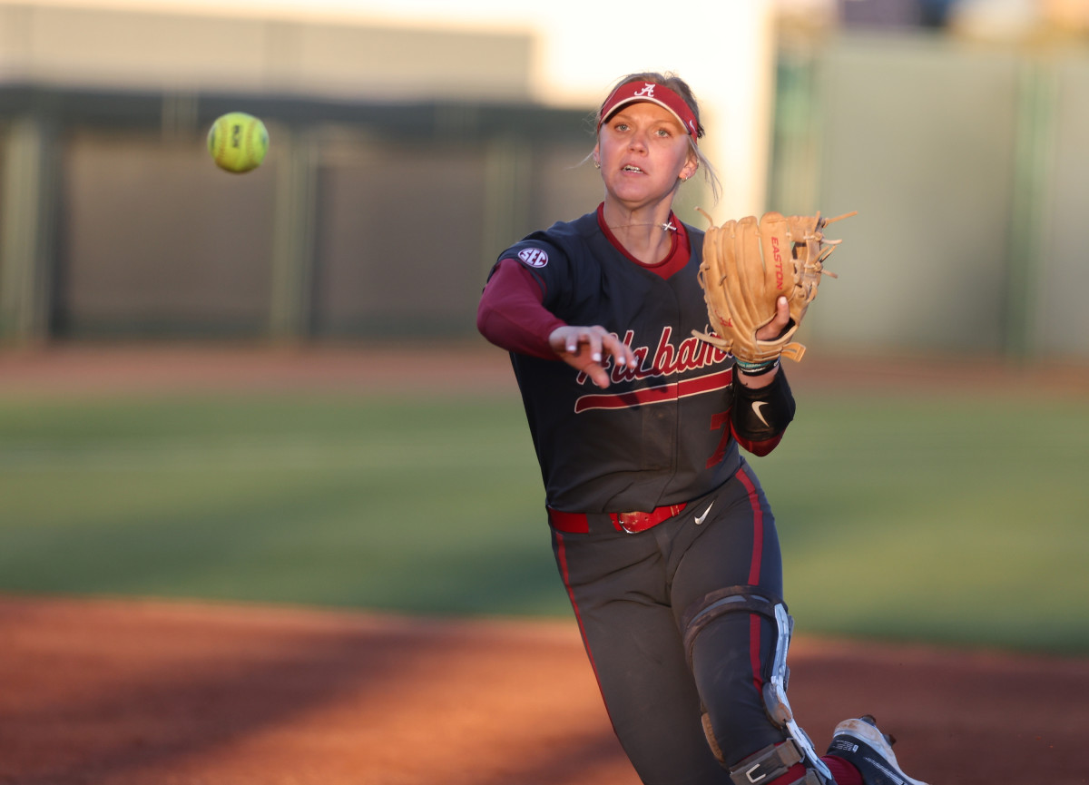 Live Updates: No. 2 Alabama Softball at No. 21 LSU - Sports Illustrated ...