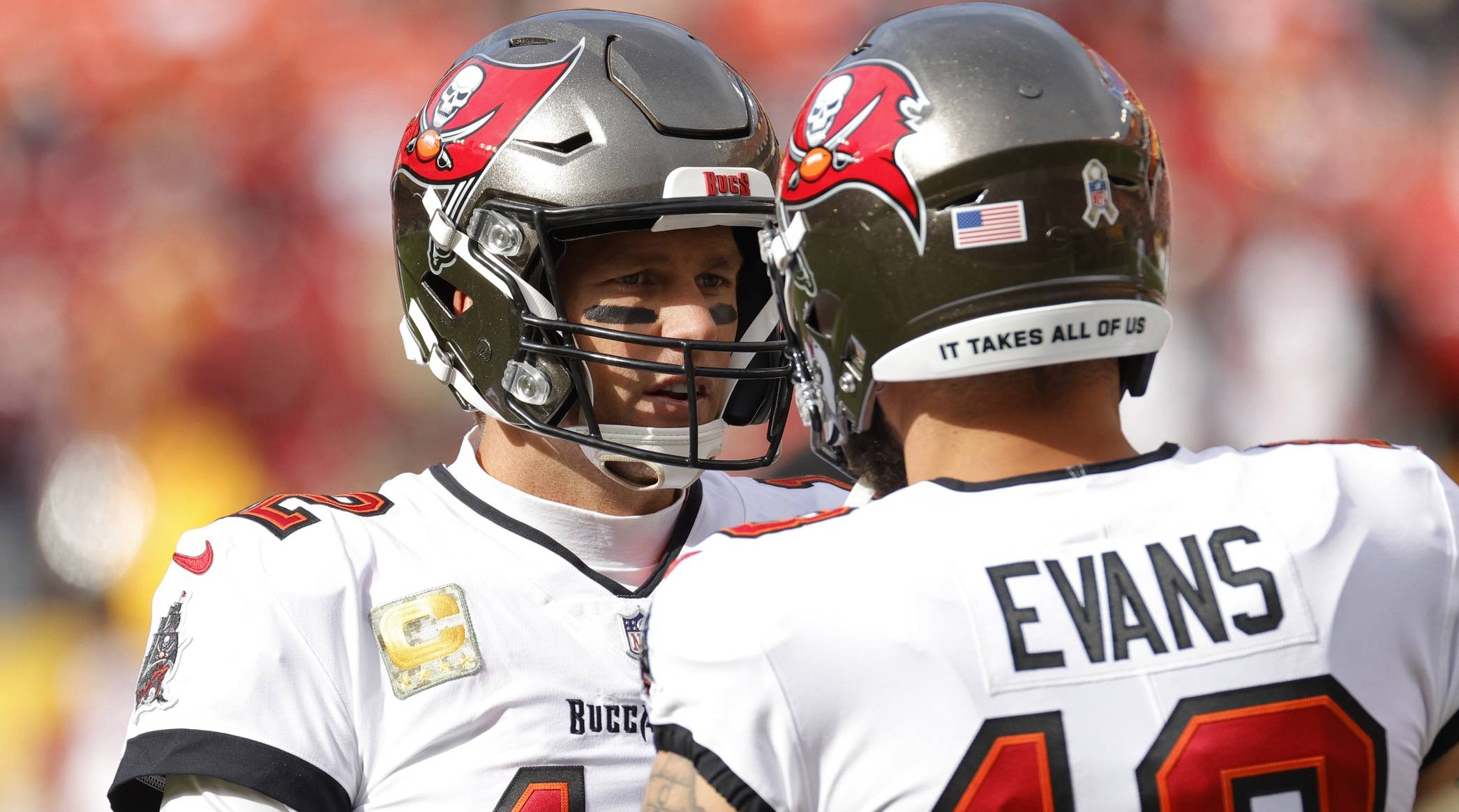 Tom Brady’s last touchdown ball sold for six figures - Sports Illustrated