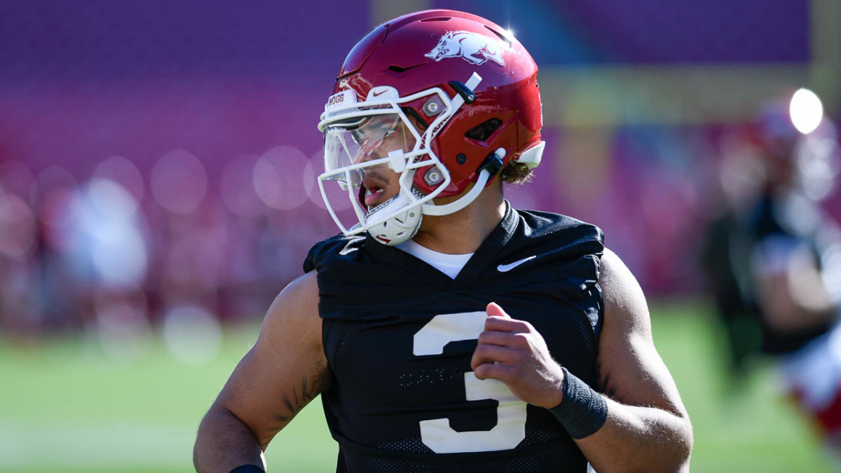 Photos from Razorbacks' First Spring Practice - Sports Illustrated All ...