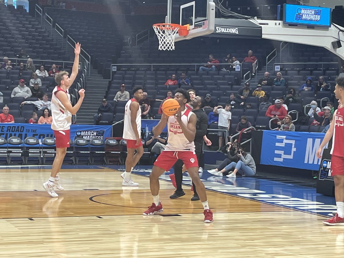 Indiana's Jordan Geronimo Seems Good to Go For Tuesday's NCAA ...