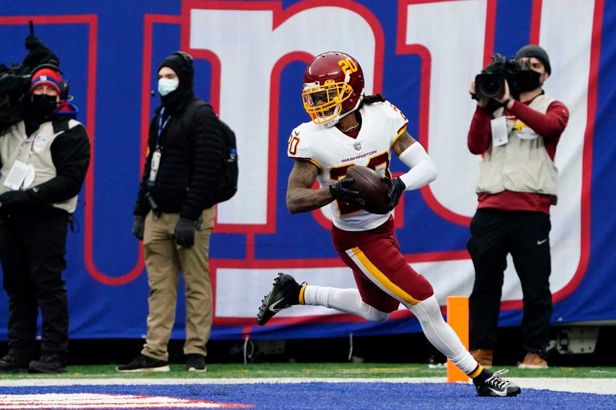 Washington Re-Signs Versatile Defensive Back Bobby McCain On Multi-Year ...