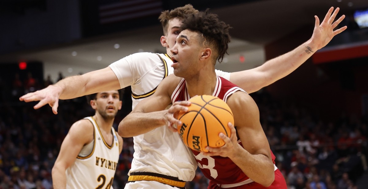Jackson-Davis, Geronimo Lead Indiana Past Wyoming in NCAA First Four ...