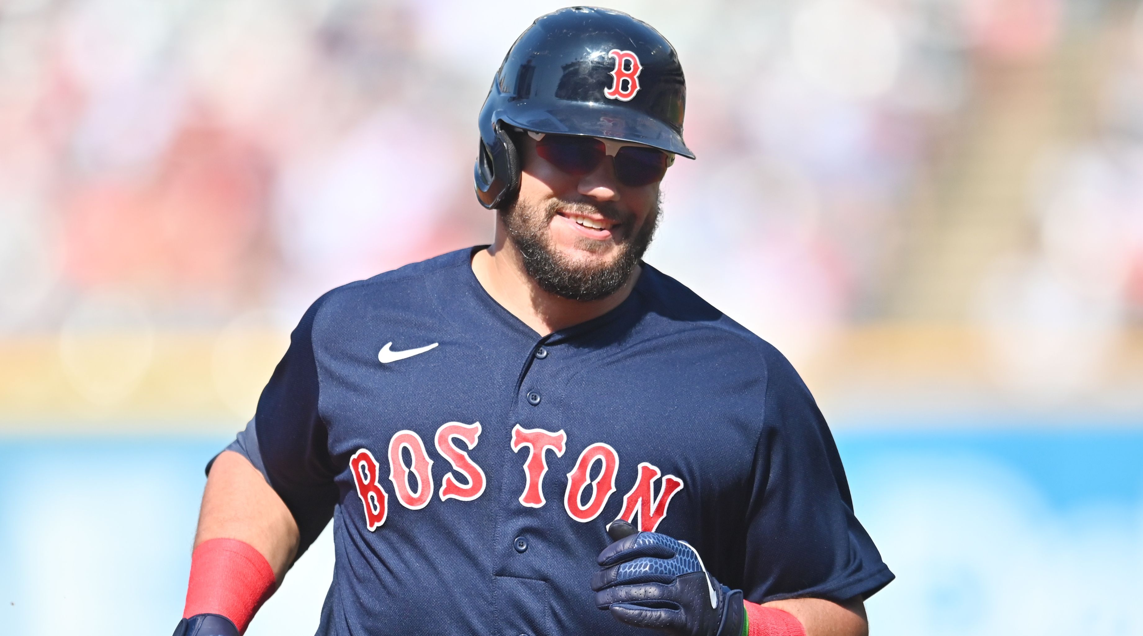 Kyle Schwarber: Phillies agree to multi-year deal with veteran slugger ...