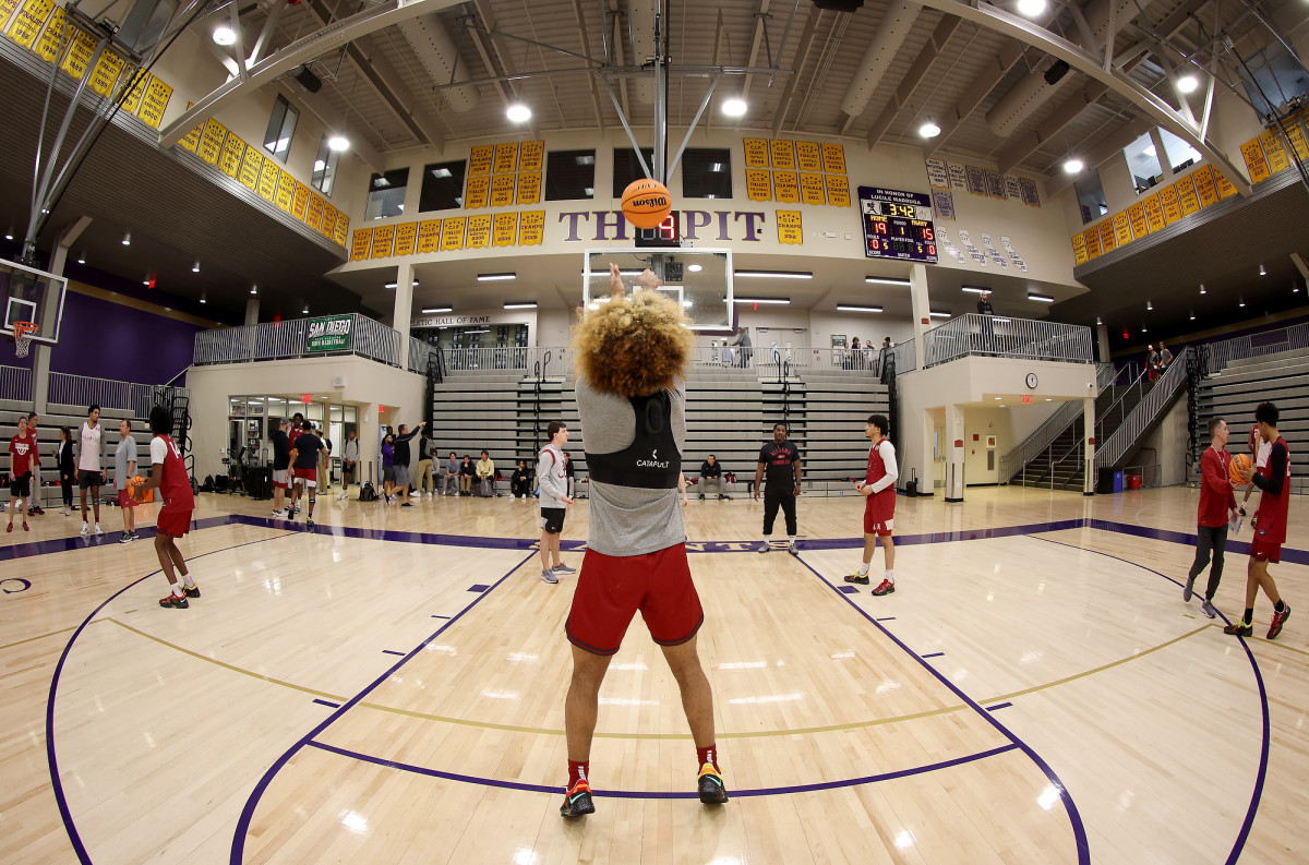 Photo Gallery: Alabama Basketball Holds First Practice in San Diego ...