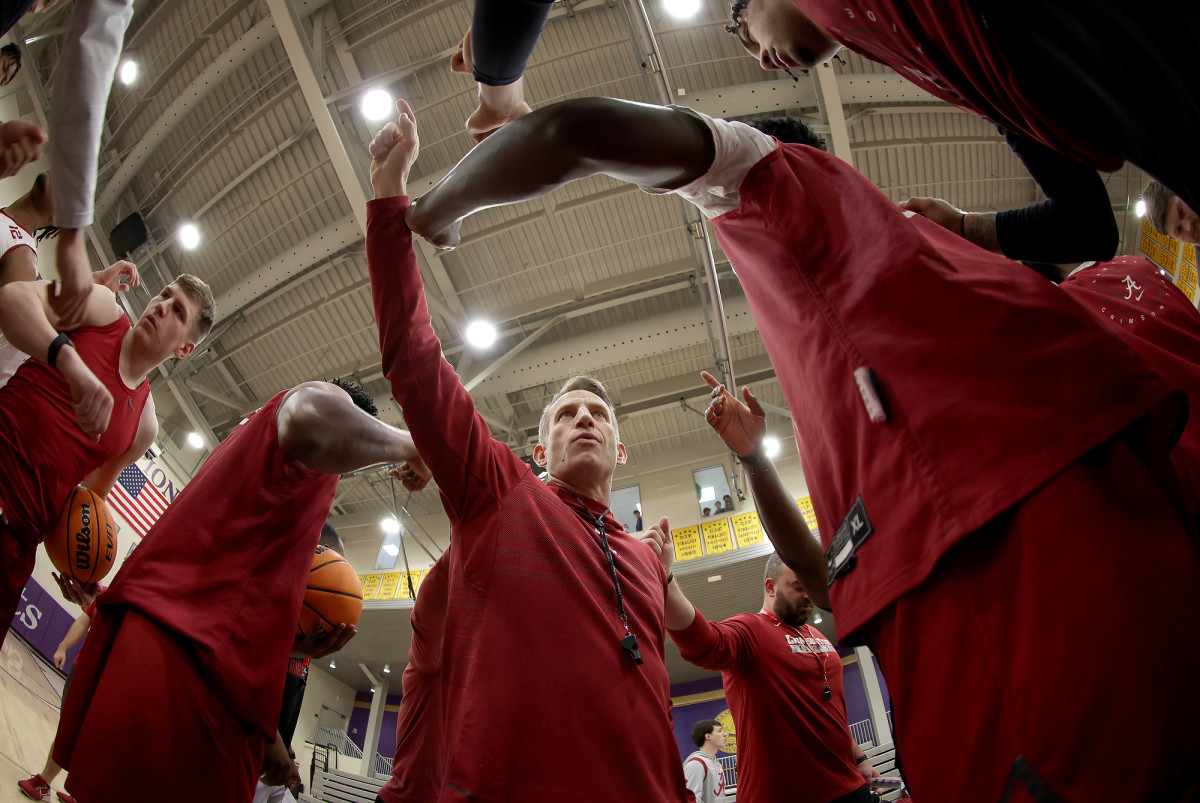 Photo Gallery: Alabama Basketball Holds First Practice in San Diego ...