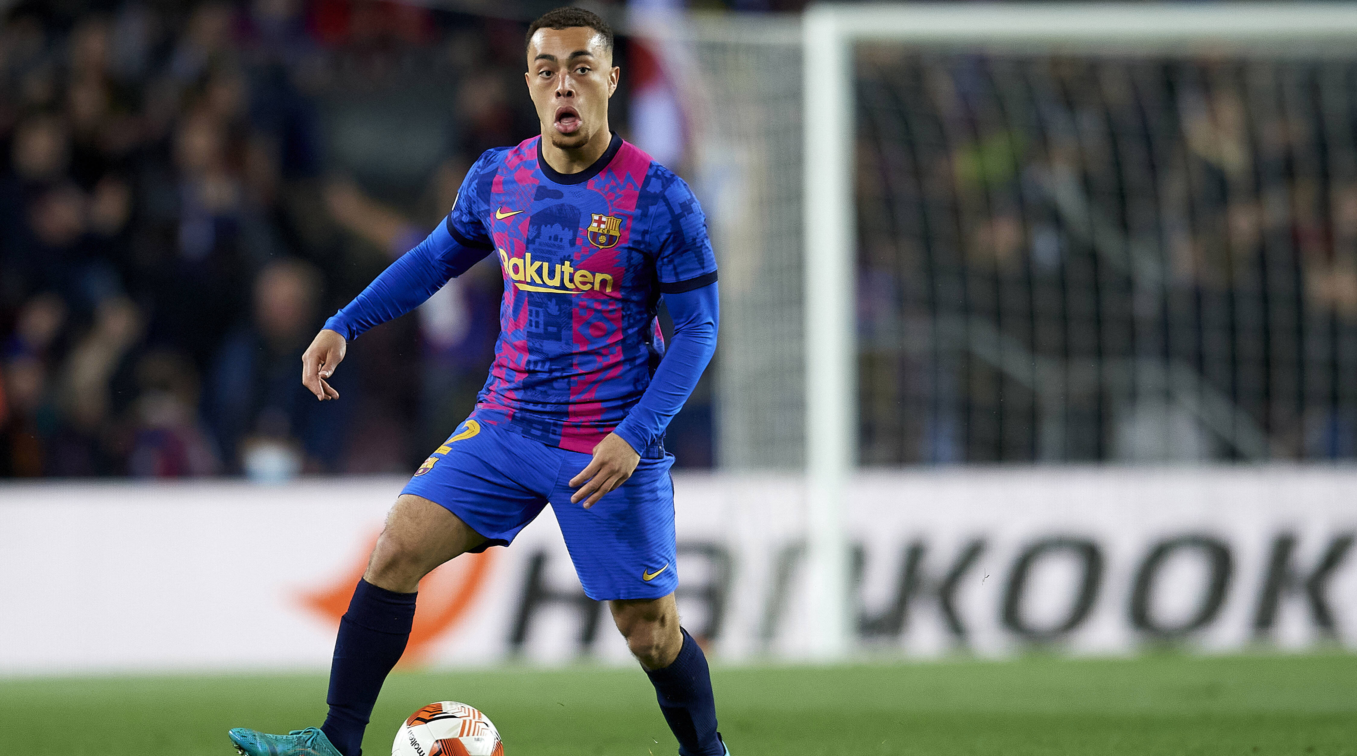 Sergino Dest injury: Barcelona RB hurt before USMNT roster reveal ...