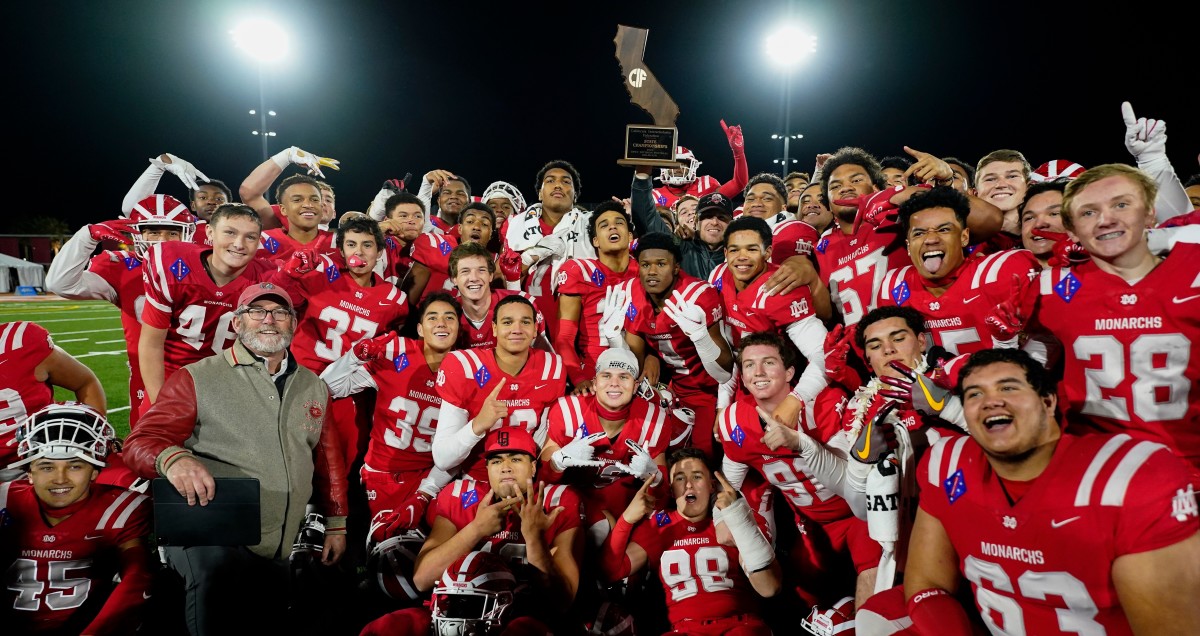 Mater Dei Offensive Linemen DeAndre Carter, Brandon Baker Earn UCLA ...