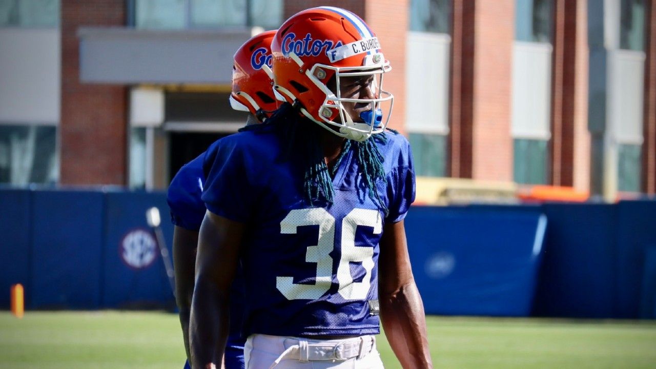 Watch: Gators LB Chief Borders Earns Wuerffel Man of the Month Honor ...