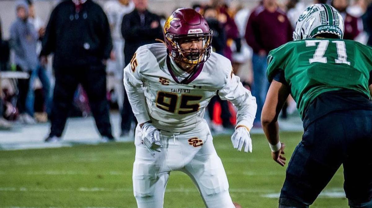 Edge Elijah Rushing Has A Strong Early Interest In Notre Dame - Sports ...