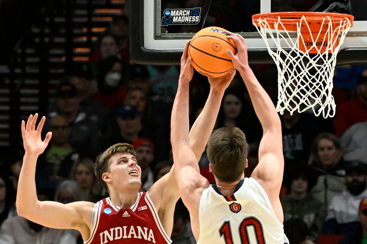 March Madness Photo Gallery: Indiana Vs. Saint Mary's - Sports ...