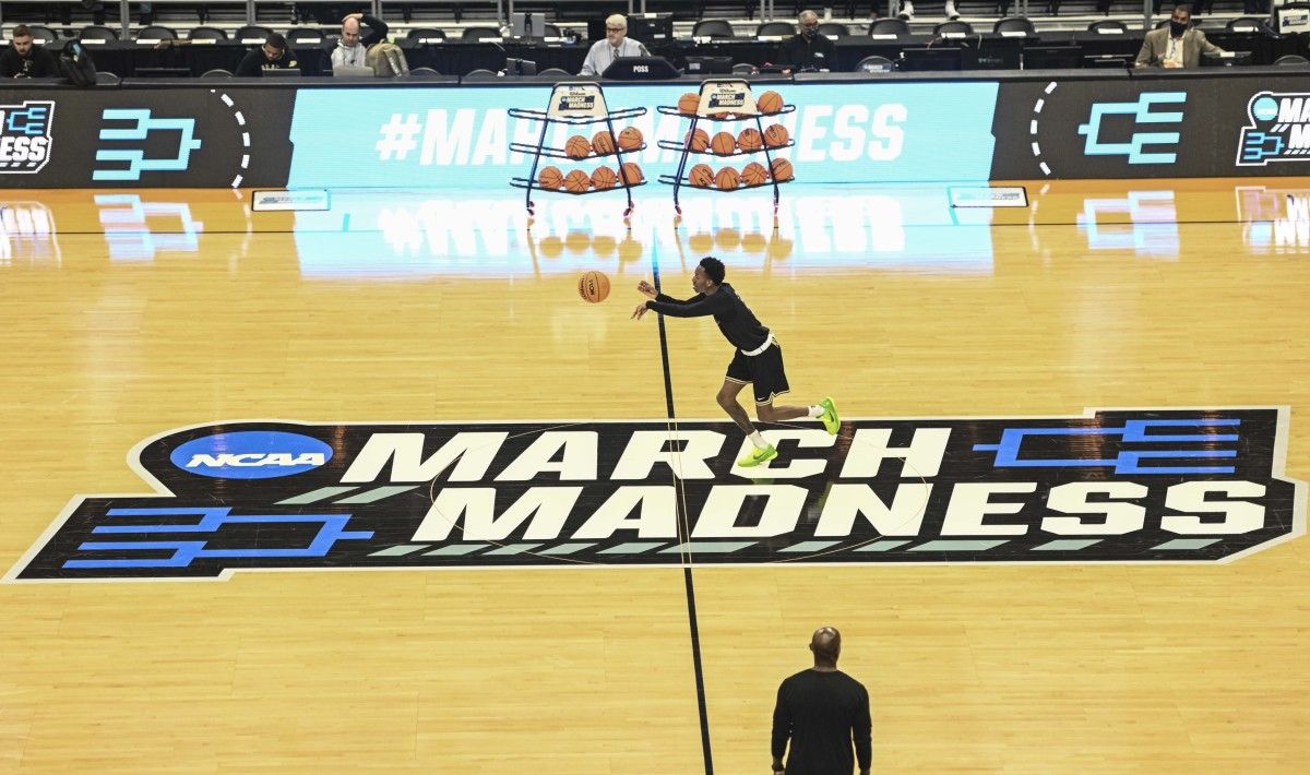 LIVE BLOG: Follow Friday's NCAA Tournament Matchup Between Purdue, Yale ...