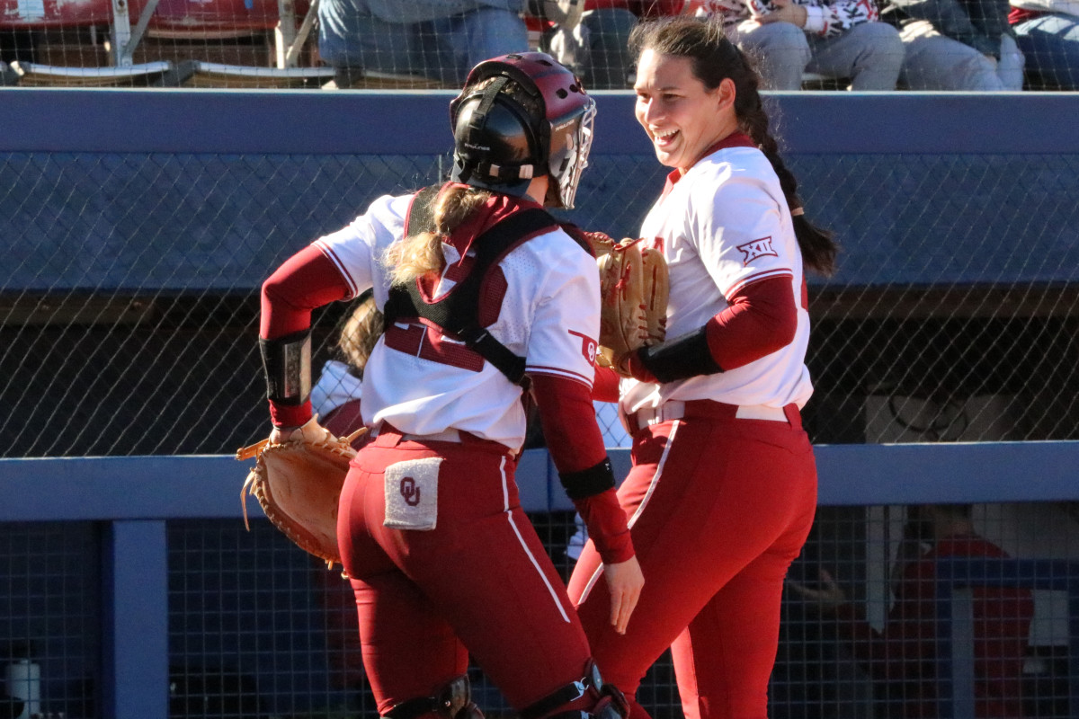 Oklahoma Softball: Hope Trautwein Powers OU in Low-Scoring Contest ...