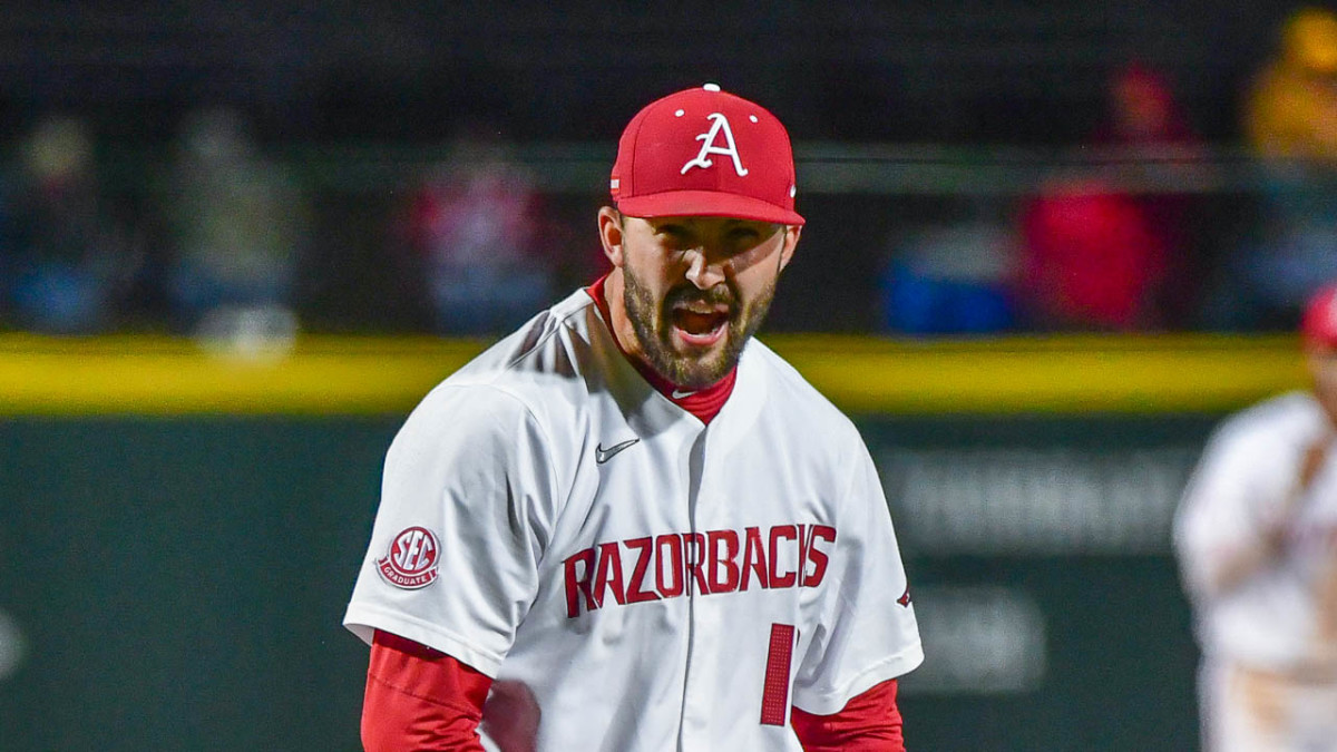 Razorbacks' Starting Pitching Staff Consistency Gives Van Horn ...