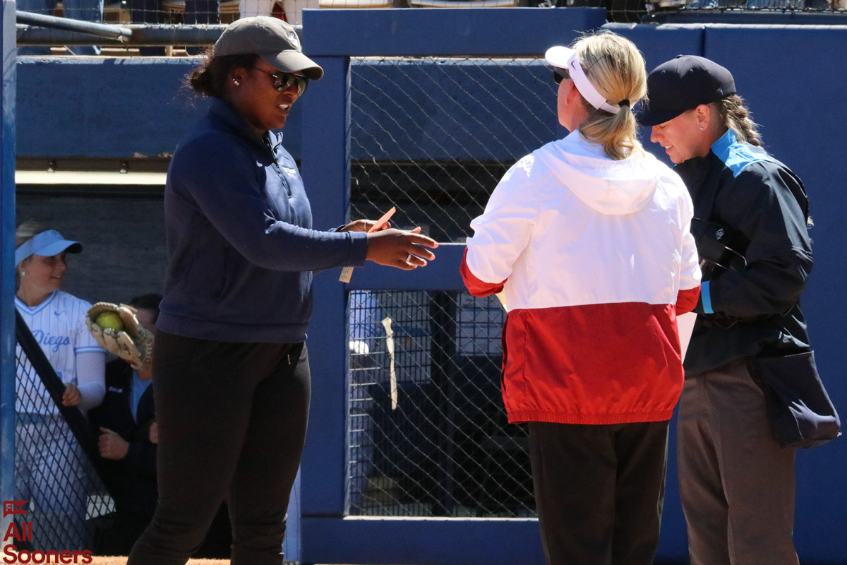 Oklahoma Softball: Sooners Notch Ninth Straight Run Rule Victory ...