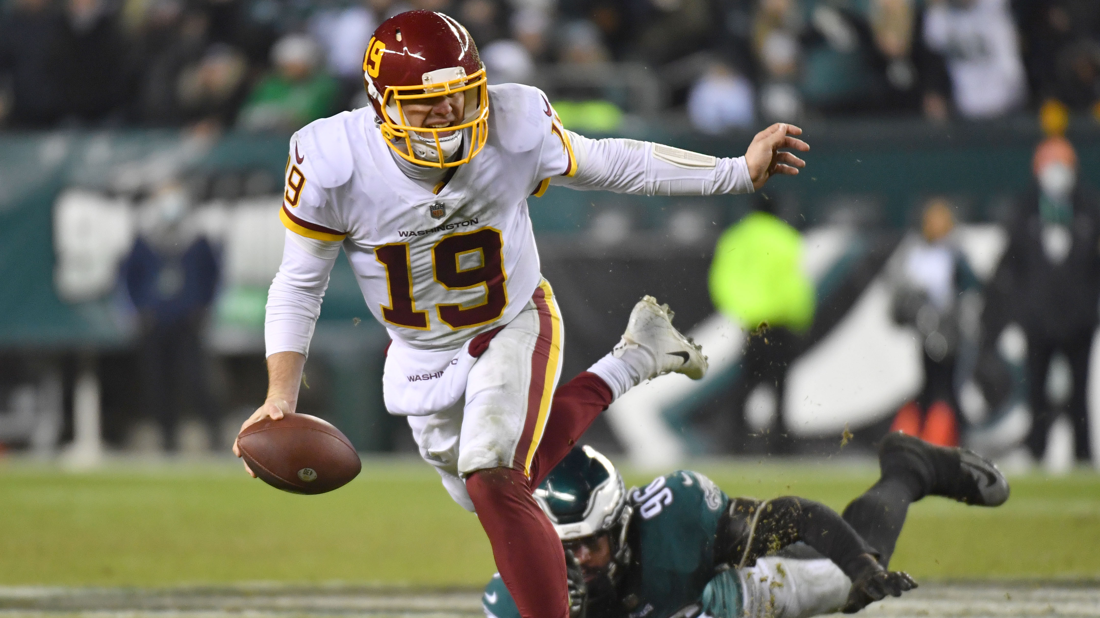 Raiders sign quarterback Garrett Gilbert for second stint with ...