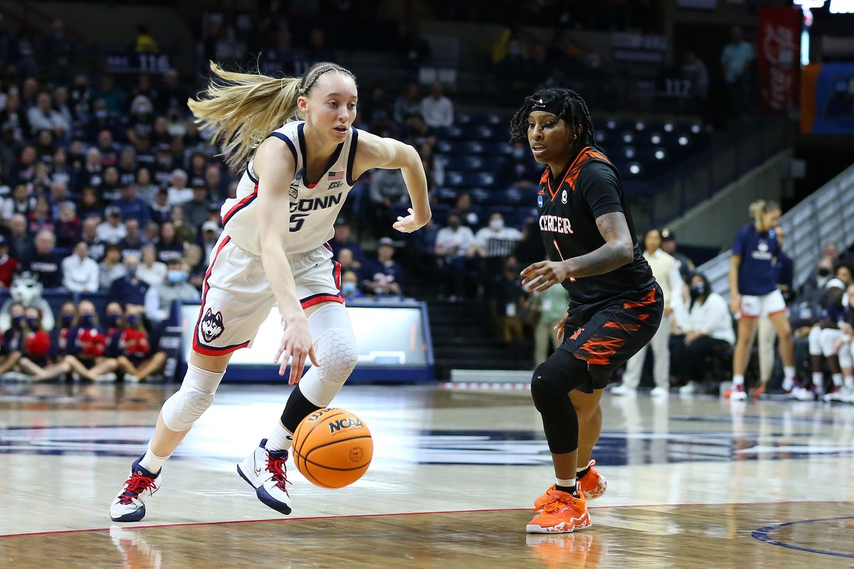 WBB Tournament returns to Storrs in blowout fashion - Huskies Report