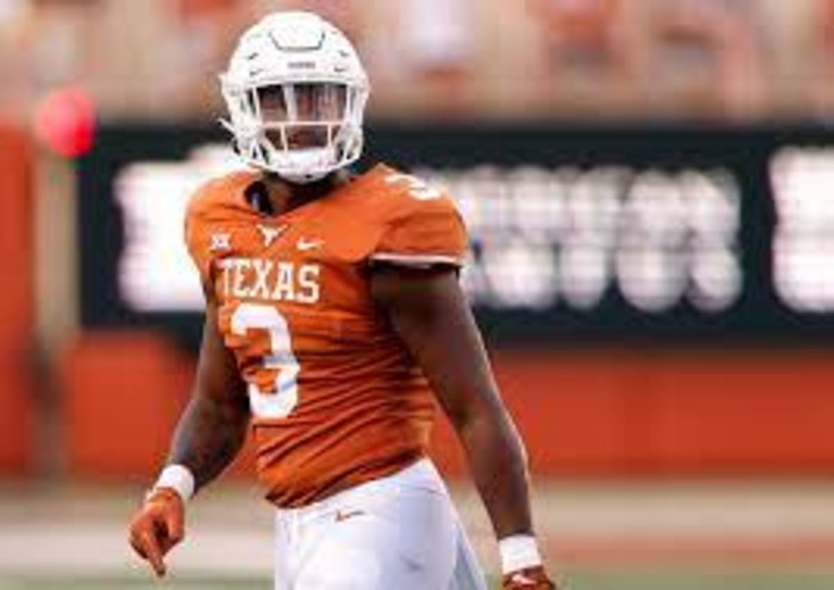 Tight End Ja'Tavion Sanders Standing Out in Spring Practice - Sports Illustrated Texas Longhorns ...