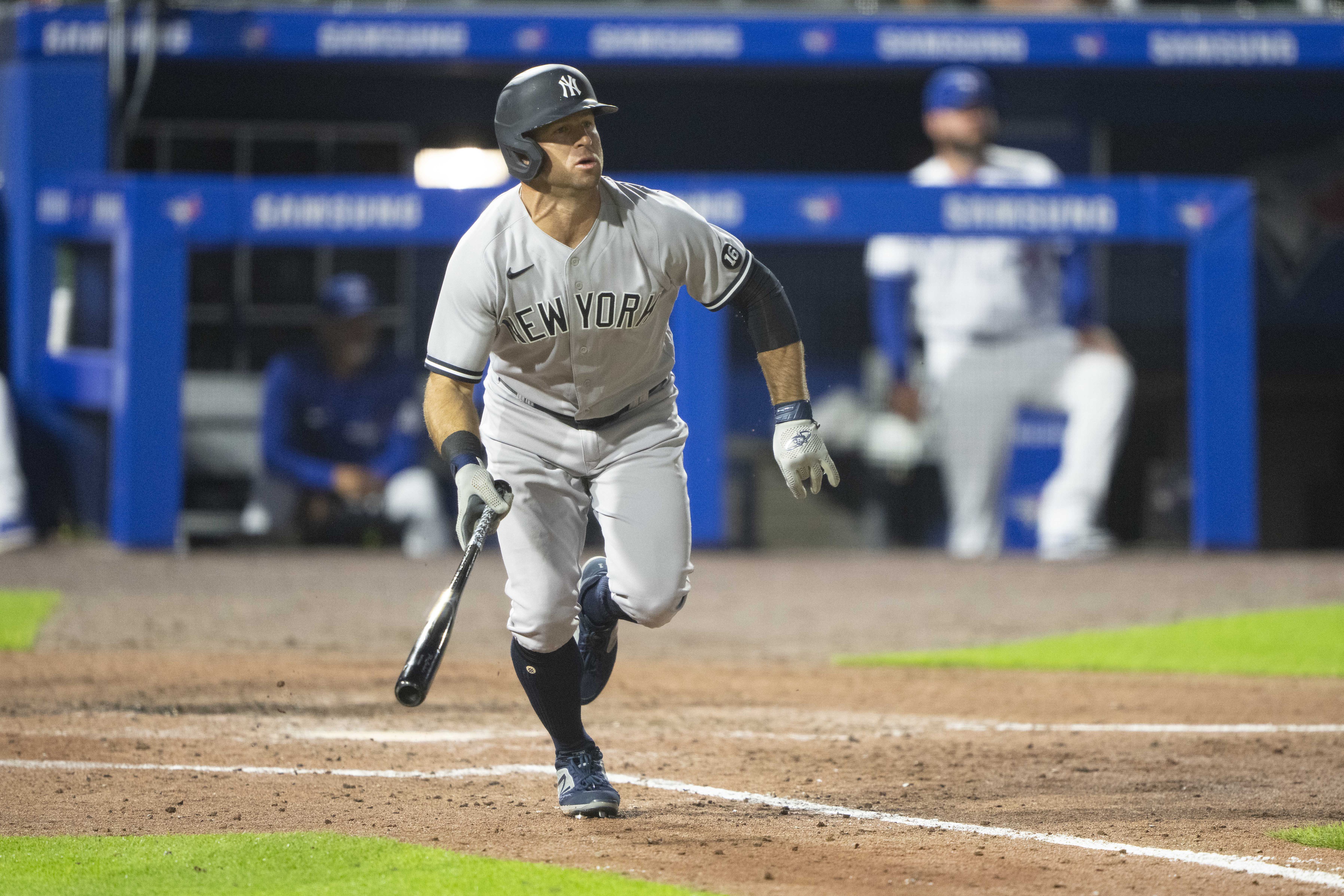 Toronto Blue Jays Show Interest in Signing New York Yankees OF Brett ...