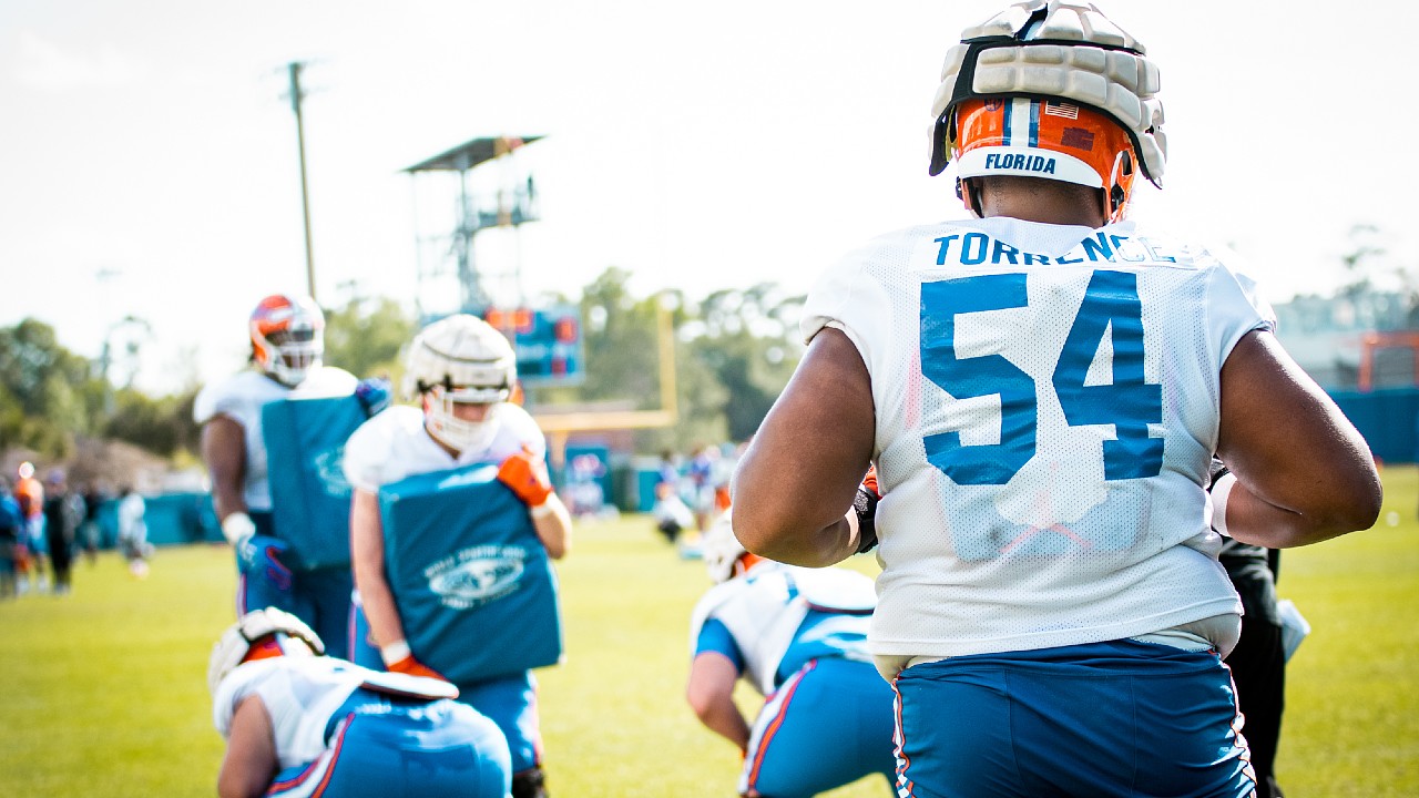 Gators' Gervon Dexter, O'Cyrus Torrence Named to Outland Trophy Watch ...