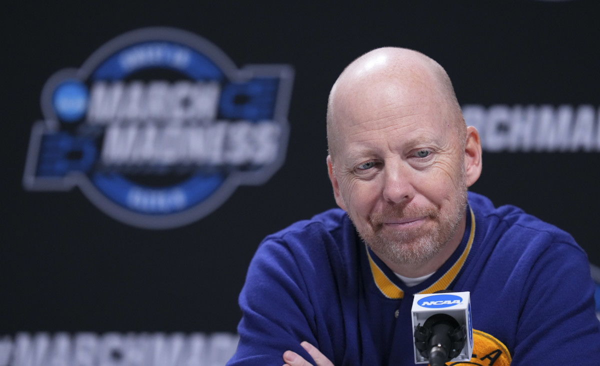 WATCH: Mick Cronin on UCLA Men's Basketball Dealing With UNC's Bigs ...