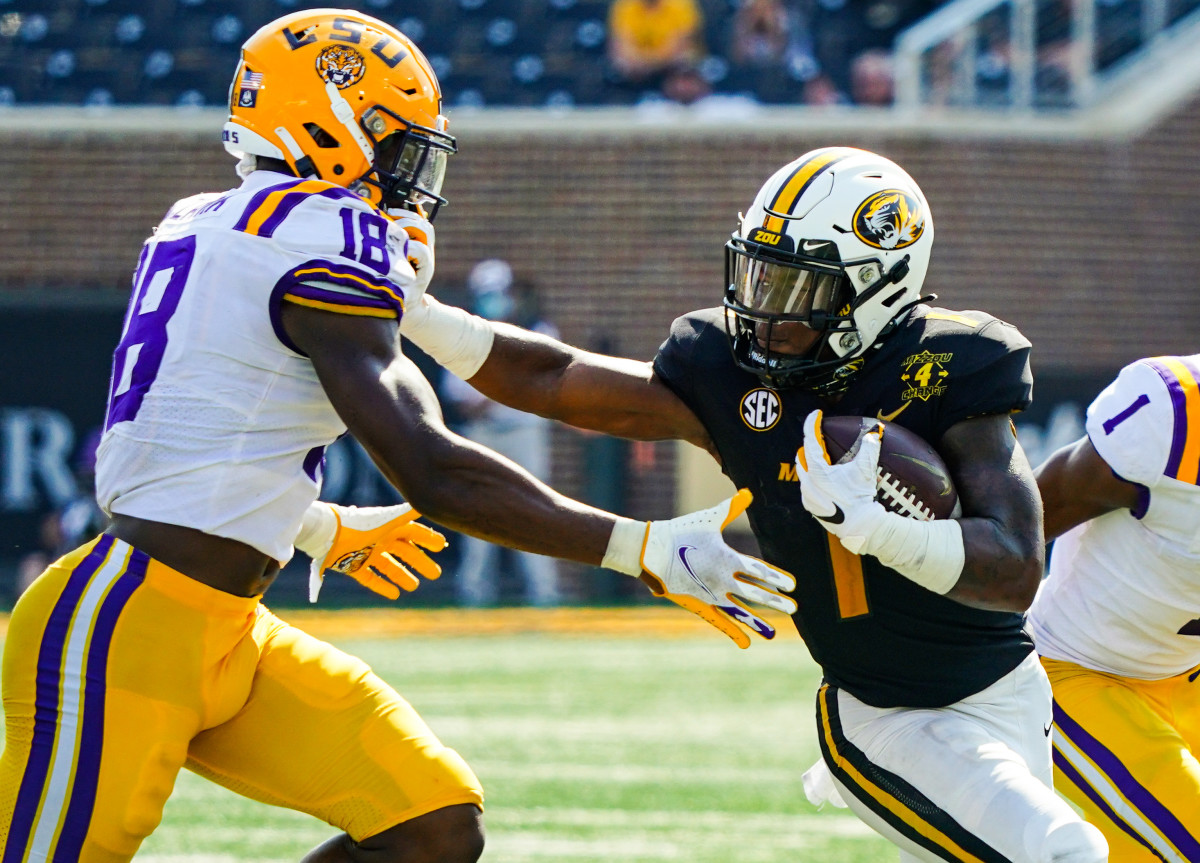 Potential Atlanta Falcons NFL Draft Target Damone Clark: Spinal Surgery ...